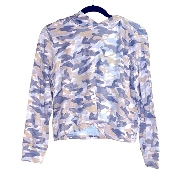 Old Navy | Shirts & Tops | New Old Navy Knit Girls Xl 416 Neutral Camo ...